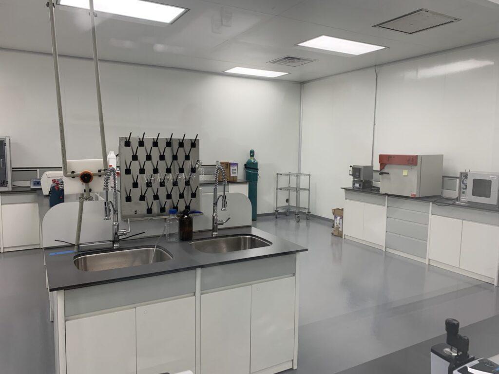 Cleanroom Case Studies - ACH Engineering | Project Portfolio