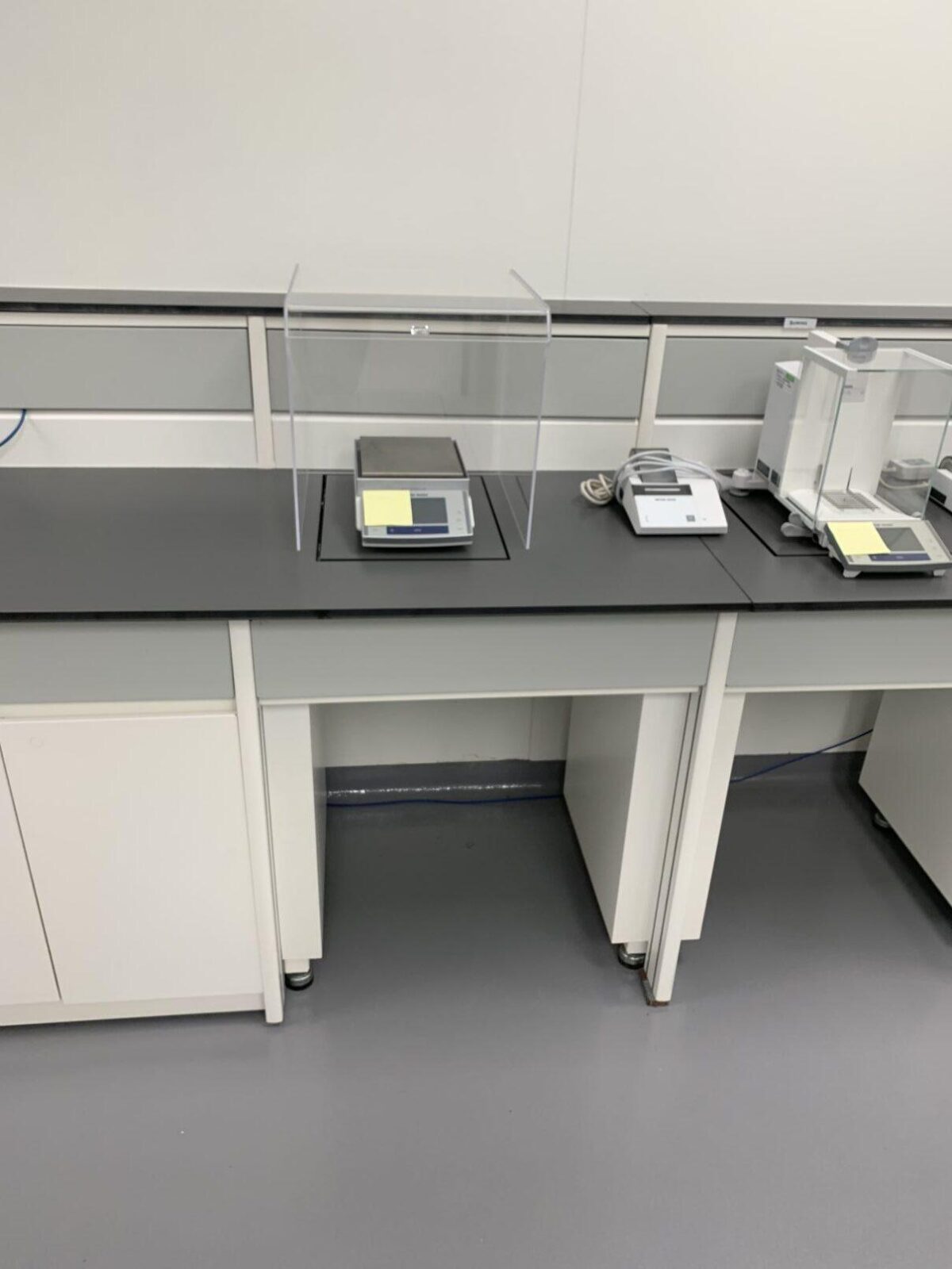 Cleanroom Case Studies - ACH Engineering | Project Portfolio